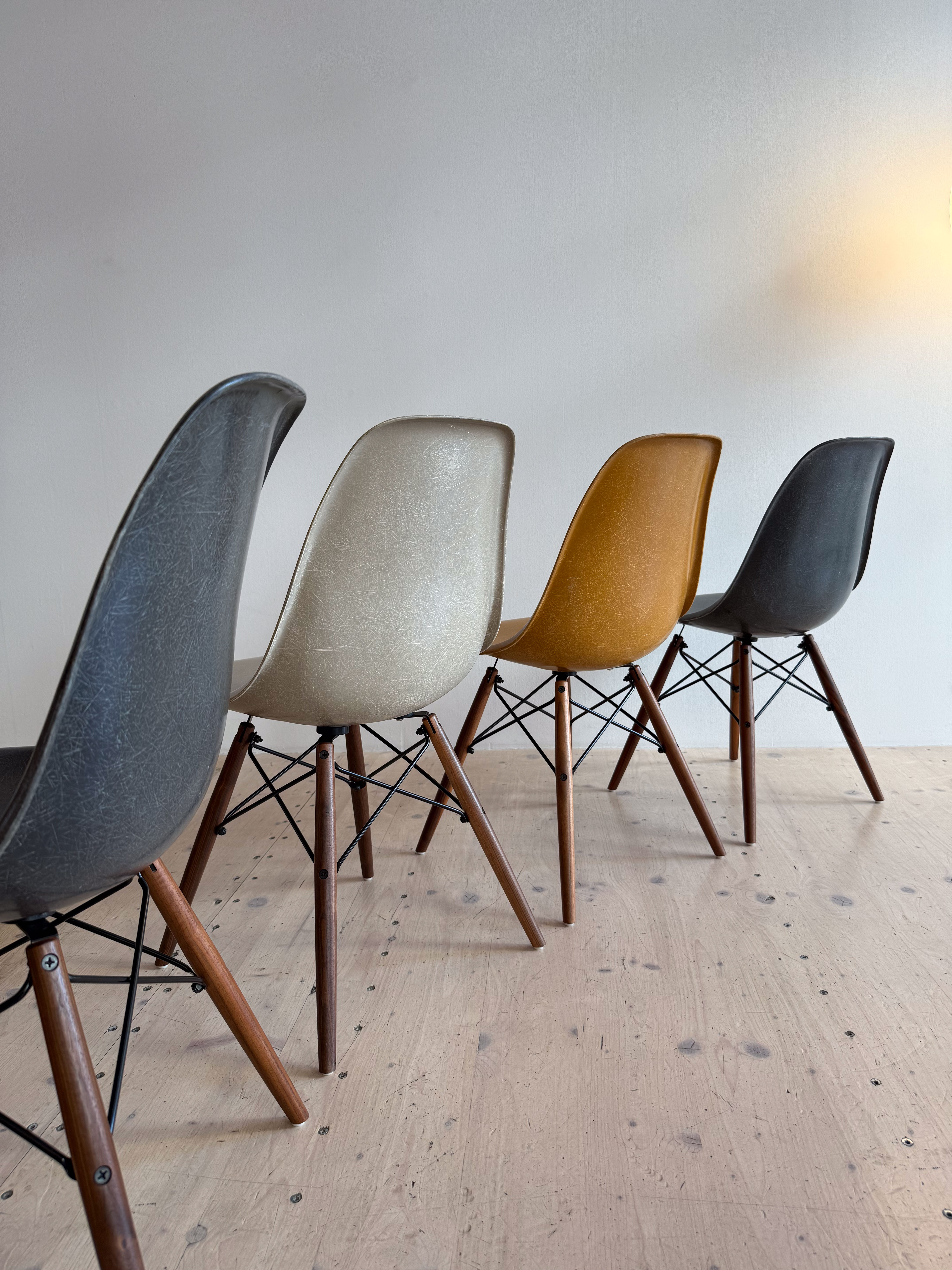 Hermann Miller Fibreglass Side Chairs in Various Shades. Vintage from ...